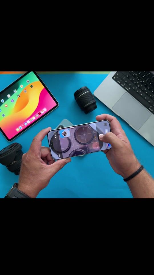 To 8X zoom είναι ΨΗΦΙΑΚΟ στο iPhone 17 Pro Max ! (Video) | Skroutz.gr