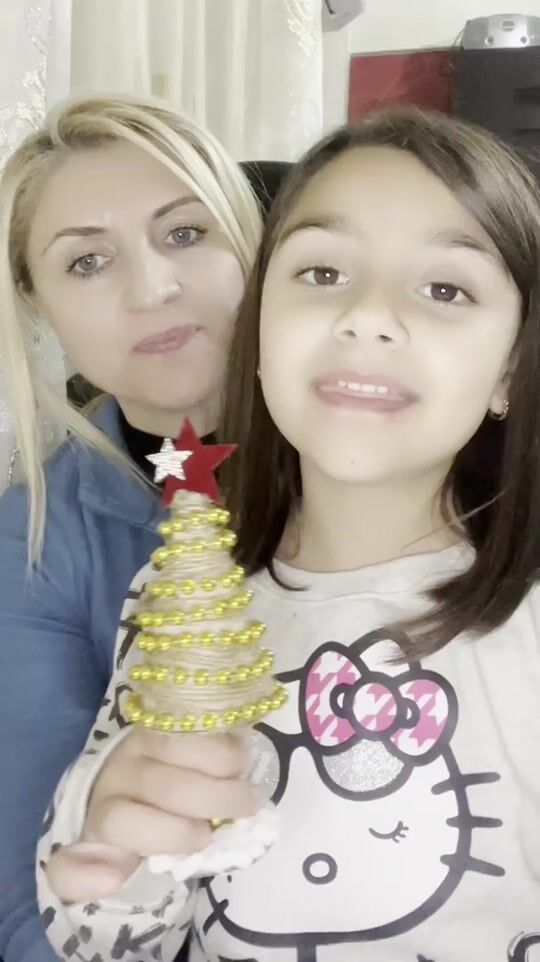 DIY Διακοσμητικό Χριστουγεννιάτικο Δεντράκι (Video) | Skroutz.gr