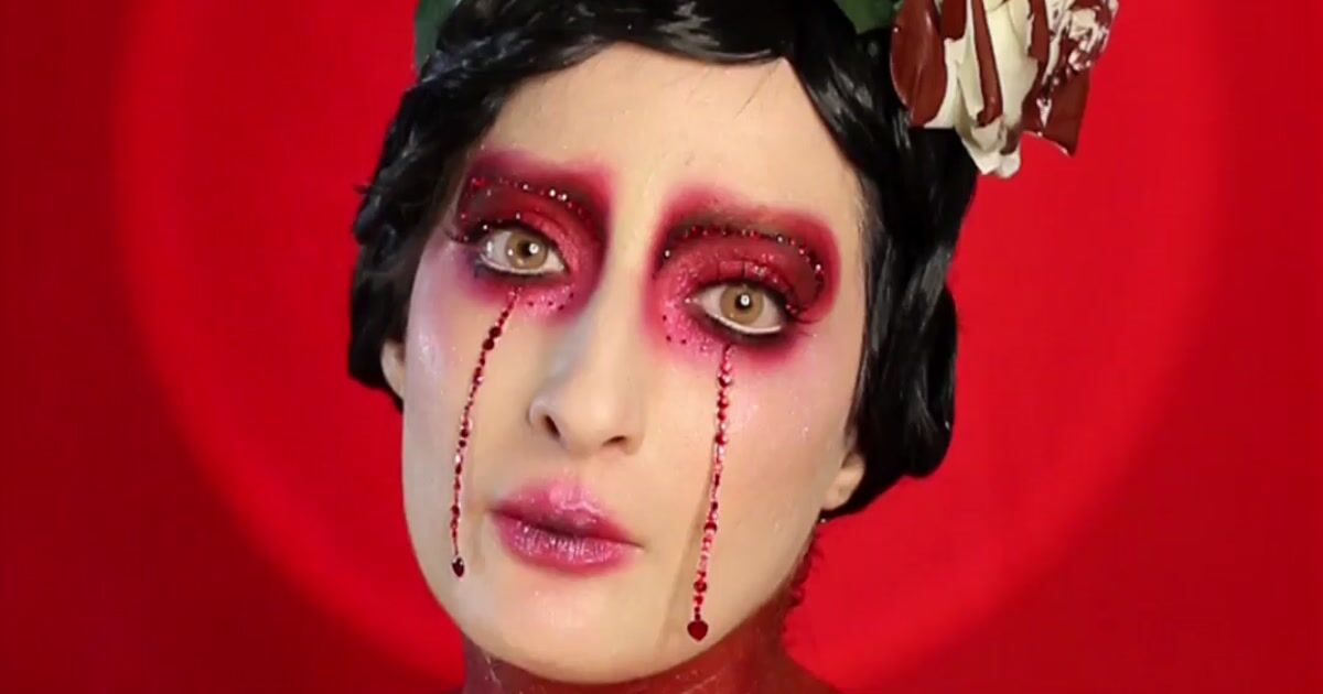 The Red Queen Makeup | @mariapoool (Video) | Skroutz.gr