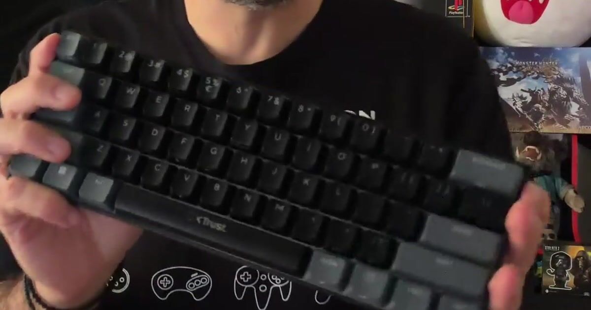 Αυτό το μικροσκοπικό gaming keyboard πρέπει να το δεις! (Video ...